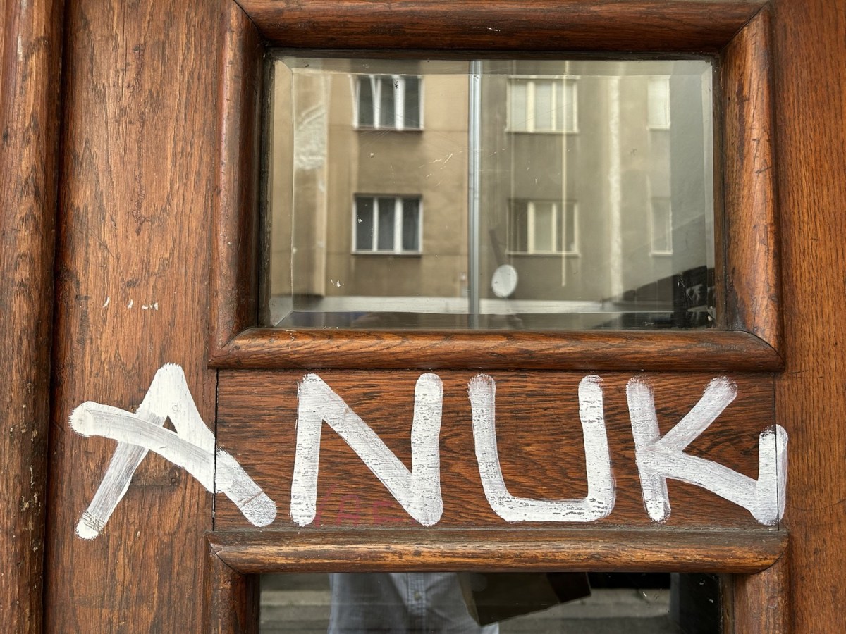 Who is ANUK? – The Prague Review